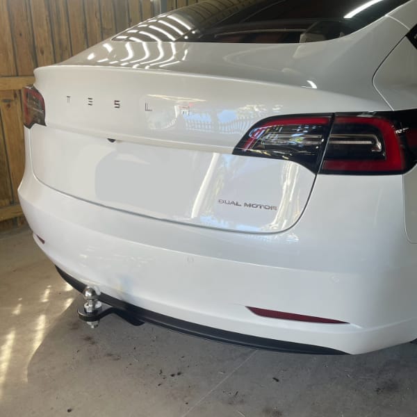 Tesla Model 3 Vertical Ball Mount | EV Towing Australia